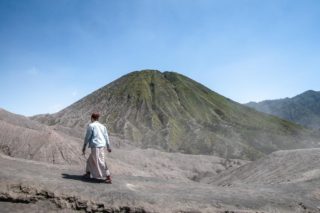How to Hike Mount Bromo for Free, Without a Tour (+ with a secret path map)