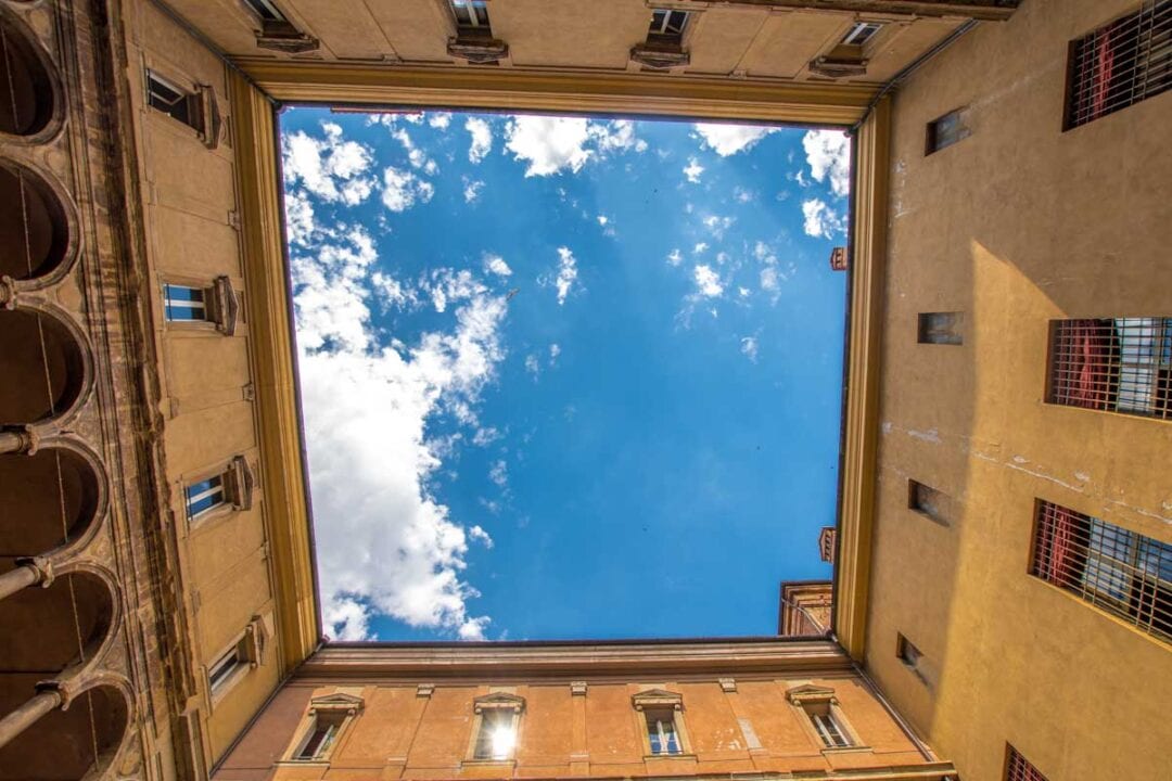 20 Bologna photos that will make you want to visit the Red City right now