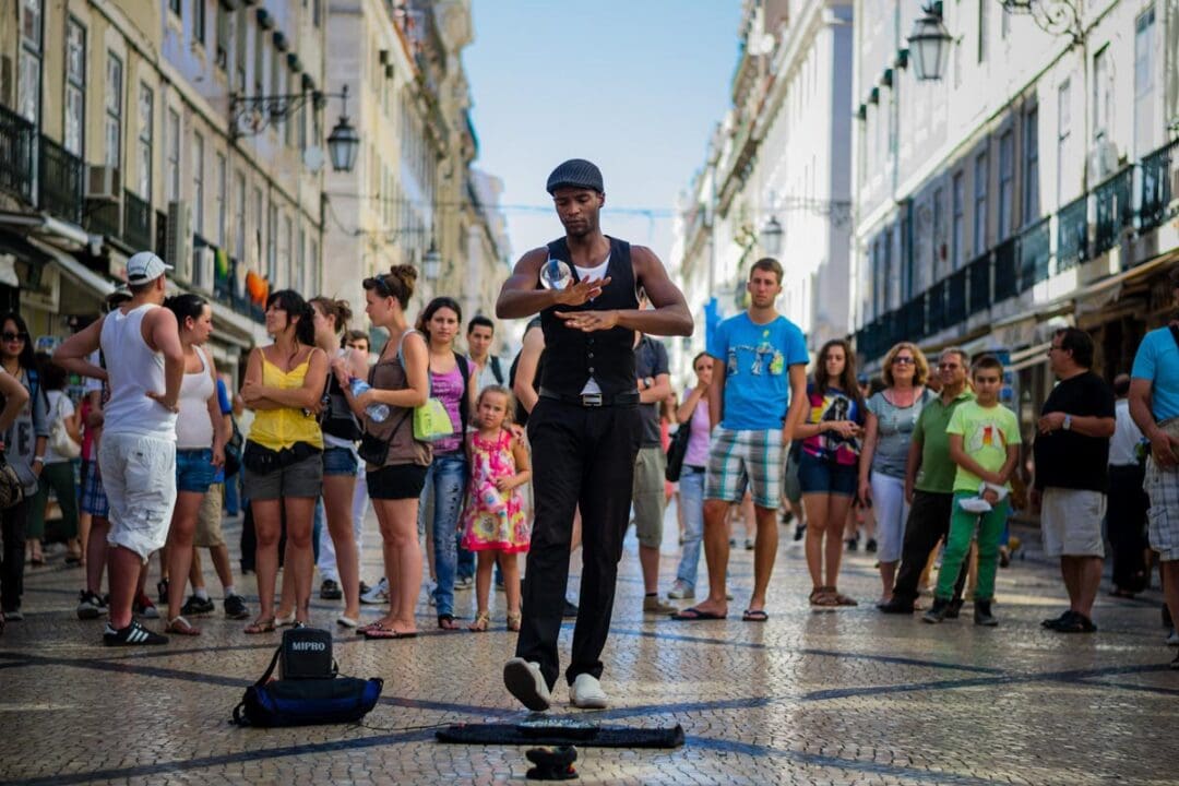 The Incredibly Colorful Lisbon Bucket List (2023)