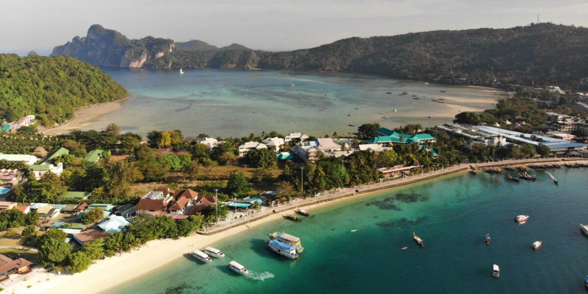 Top 10 Best Beaches in Phi Phi (2024)